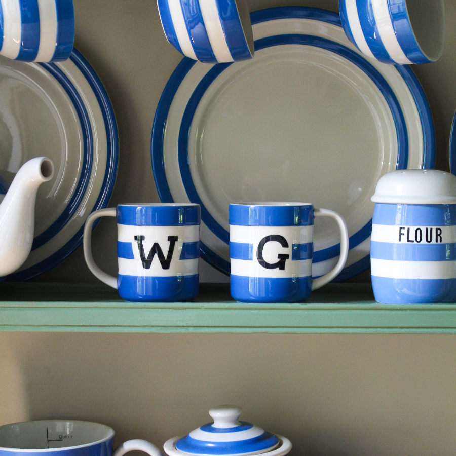 Wallace & Gromit 10oz Mug Set | Cornishware® | Classic British ...