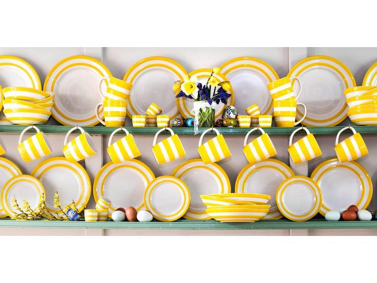 Cornish Yellow 16 Piece Dinner Set with Mugs | Cornishware® | Classic ...
