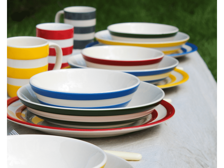Cornish Colours 32 Piece Dinner Set| Cornishware® | Classic British Kitchenware by T.G. Green ...